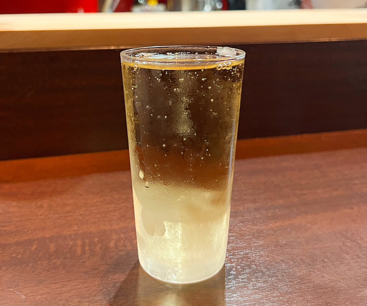 新宿・歌舞伎町「ぐりすと」深夜飲み・日曜は立ち飲みも！魚料理が美味いディープ居酒屋 | せんべろnet